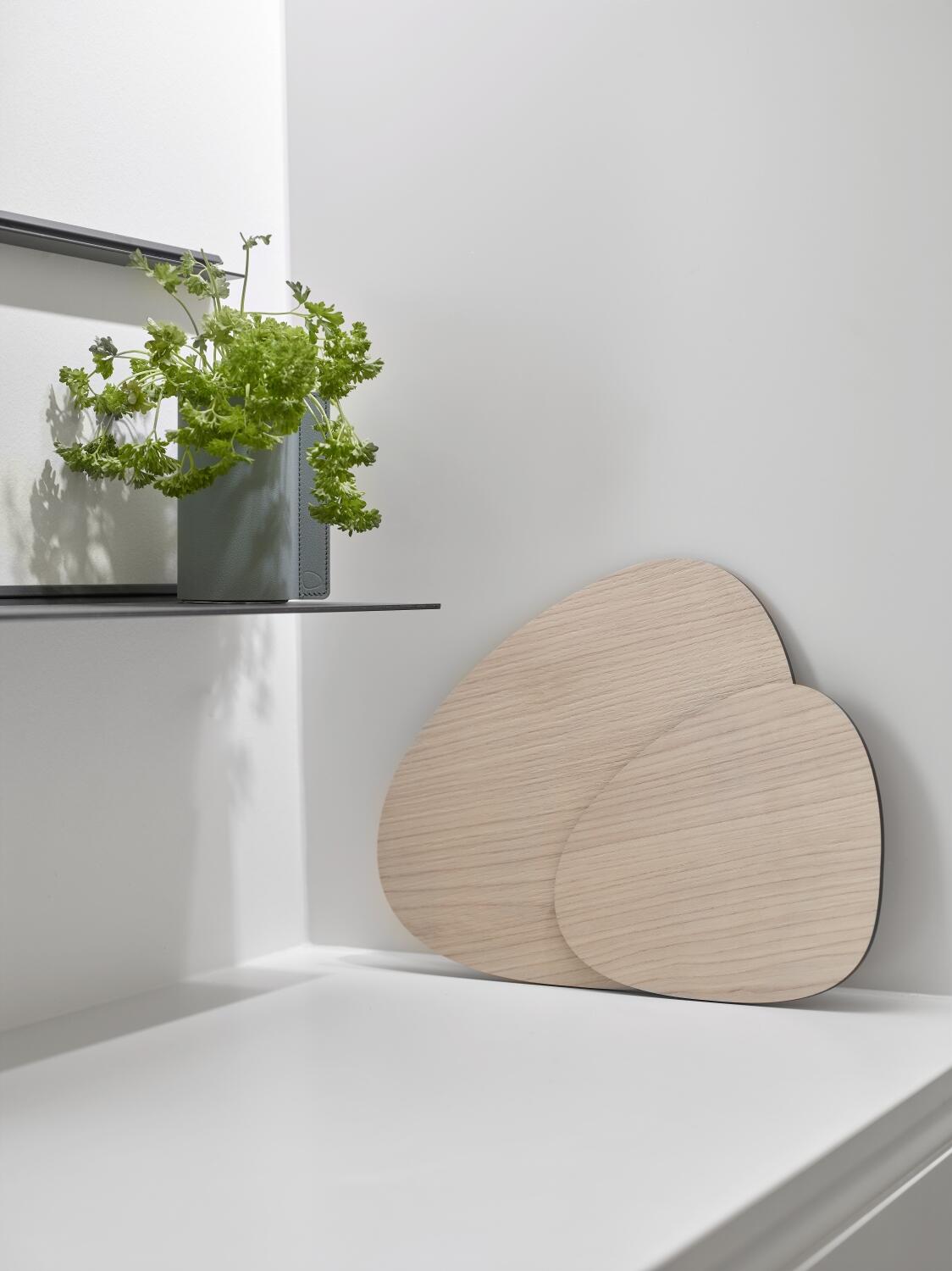 Lind DNA Schneidebrett Curve S Compact Laminate in Ash